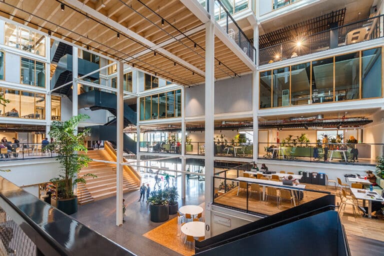 Onderwijsgebouw LAB42 Amsterdam - DGMR